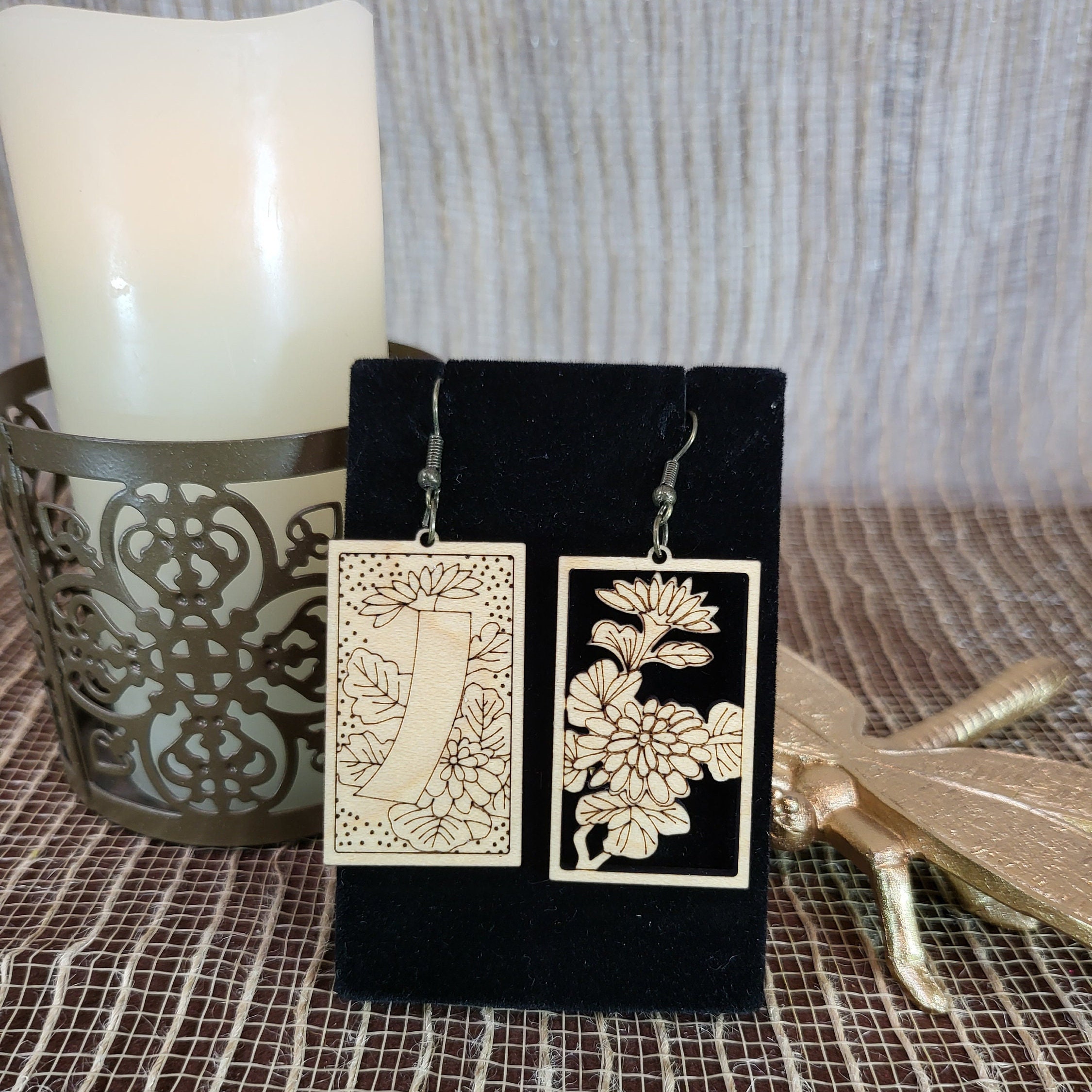 Hanafuda-style Earrings "september 2" Designed off of a Card Game From ...