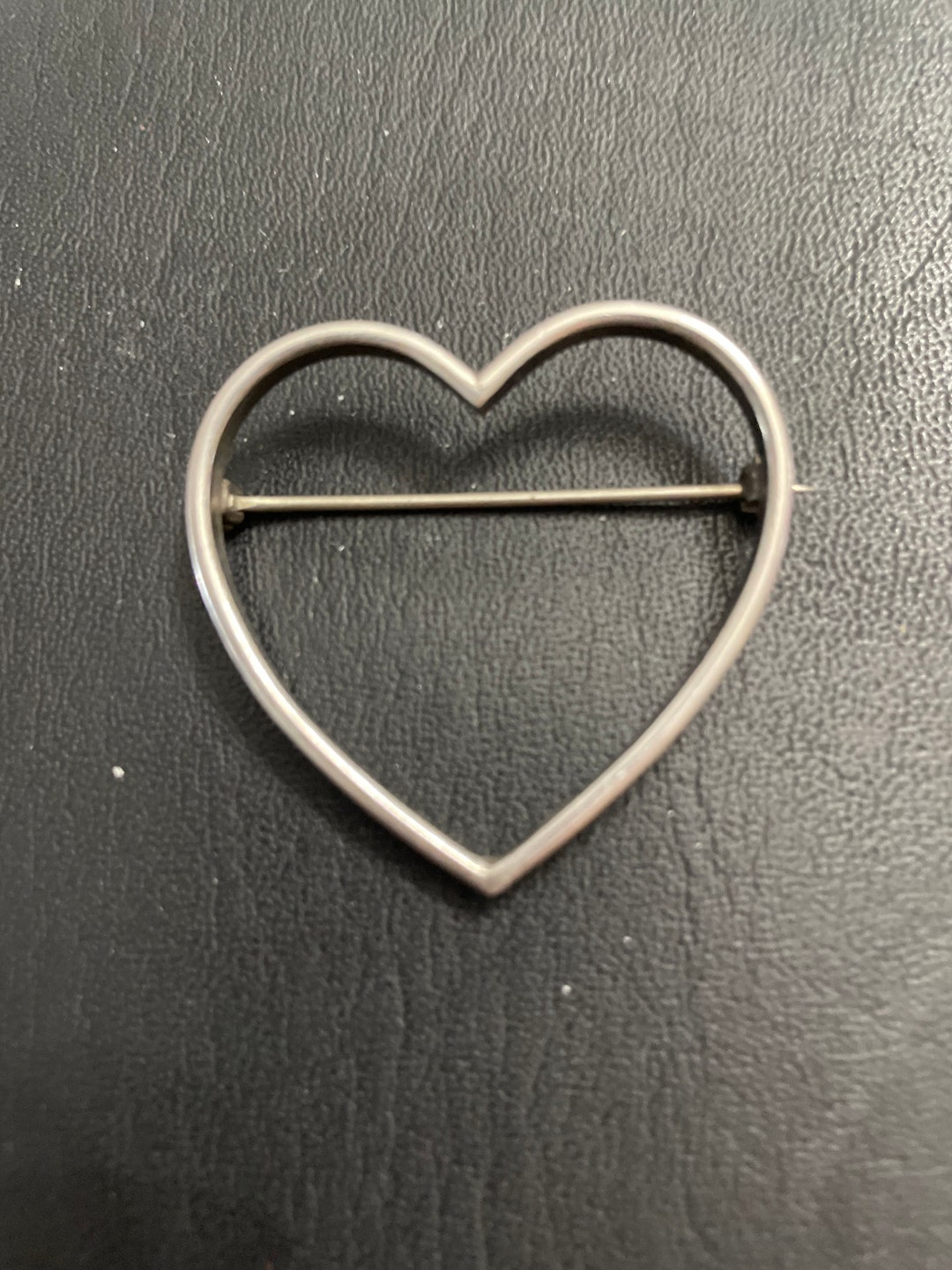 Women's Vintage Sterling Silver Medium Sized Heart Pin - Etsy
