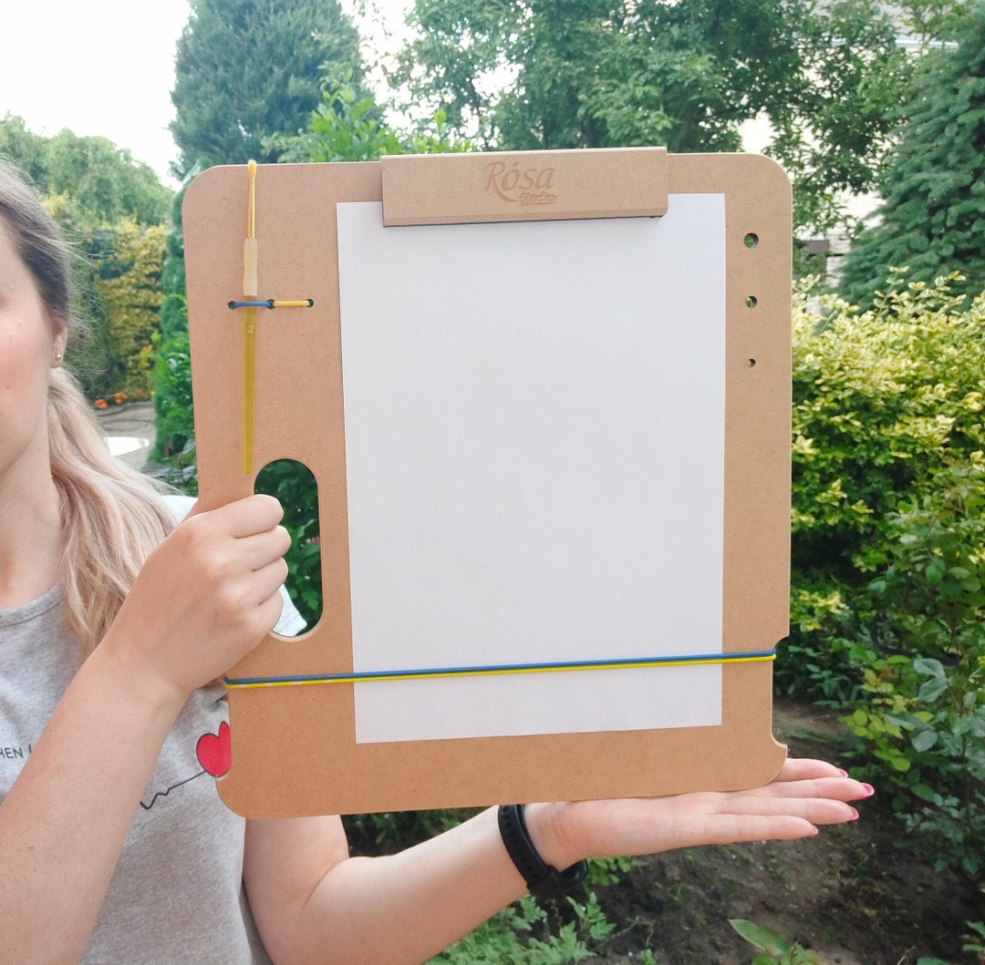 Portable Easel Board A4 Size for Painting, Sketching, Drawing With ...