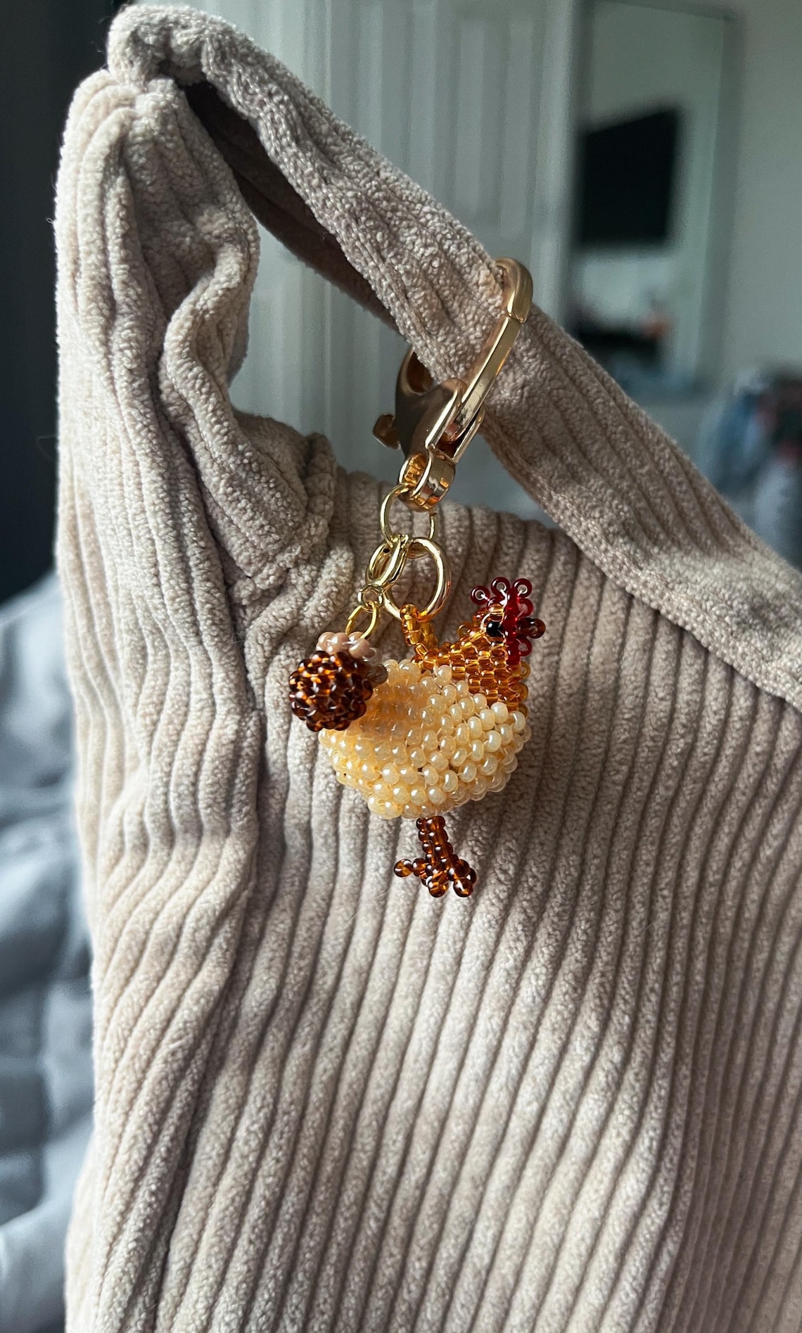 Hand Beaded Chicken Keychain: Japanese Seed Beads & Lobster Clasp - Etsy