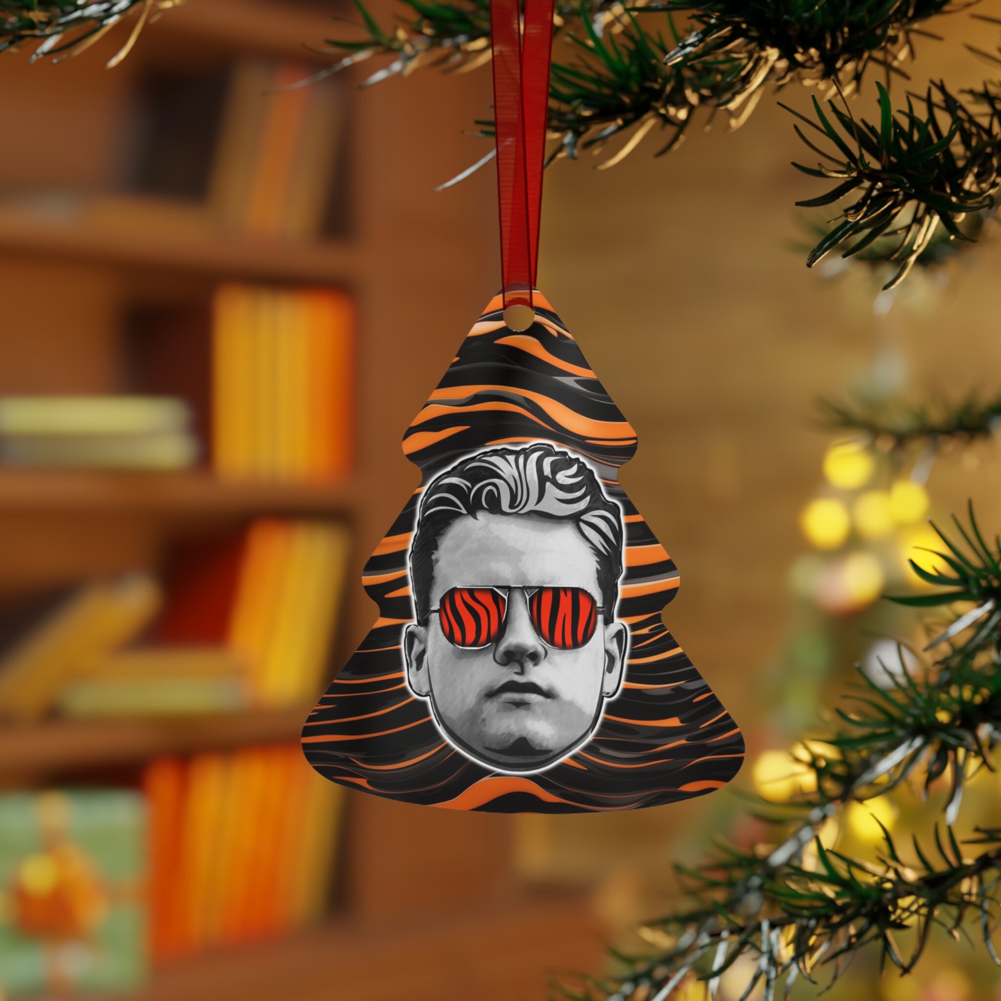 Joe Burrow Christmas Ornament, Football Fan Keepsake Ornament - Etsy