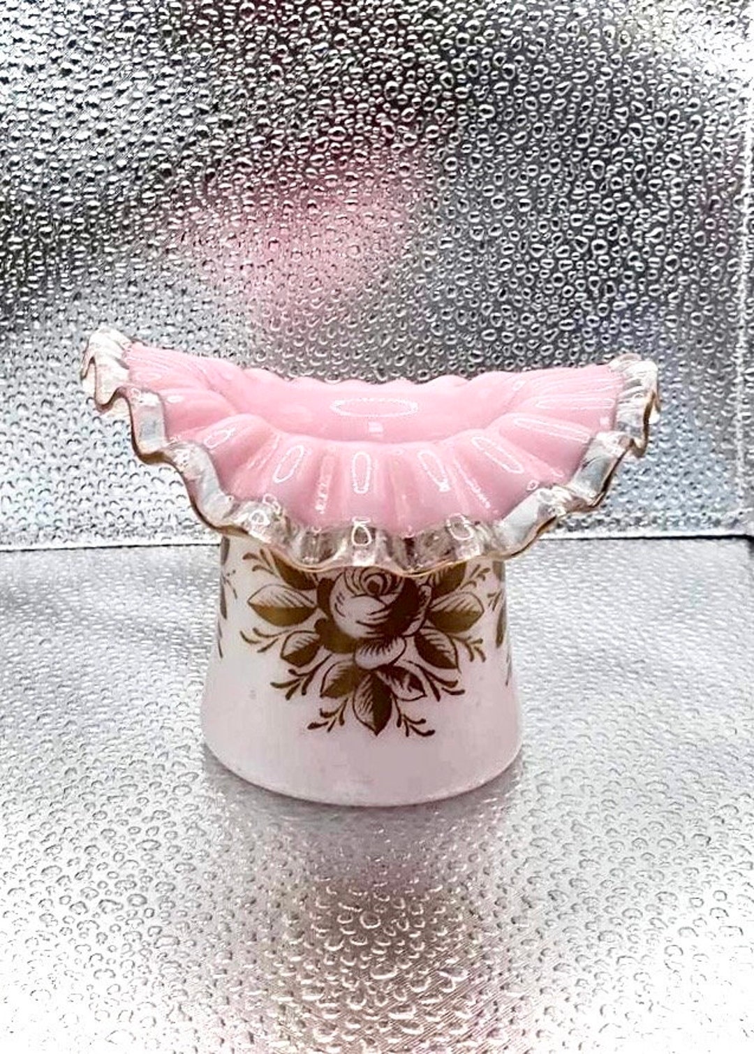 Vintage Peach Crest Ruffled Fenton Pink Top Hat Vase Decorative Parlor ...