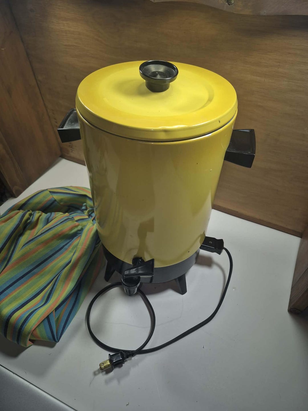 Vintage Yellow Big Coffee Percolator or Urn -retro 1970s EMPIRE Harvest ...