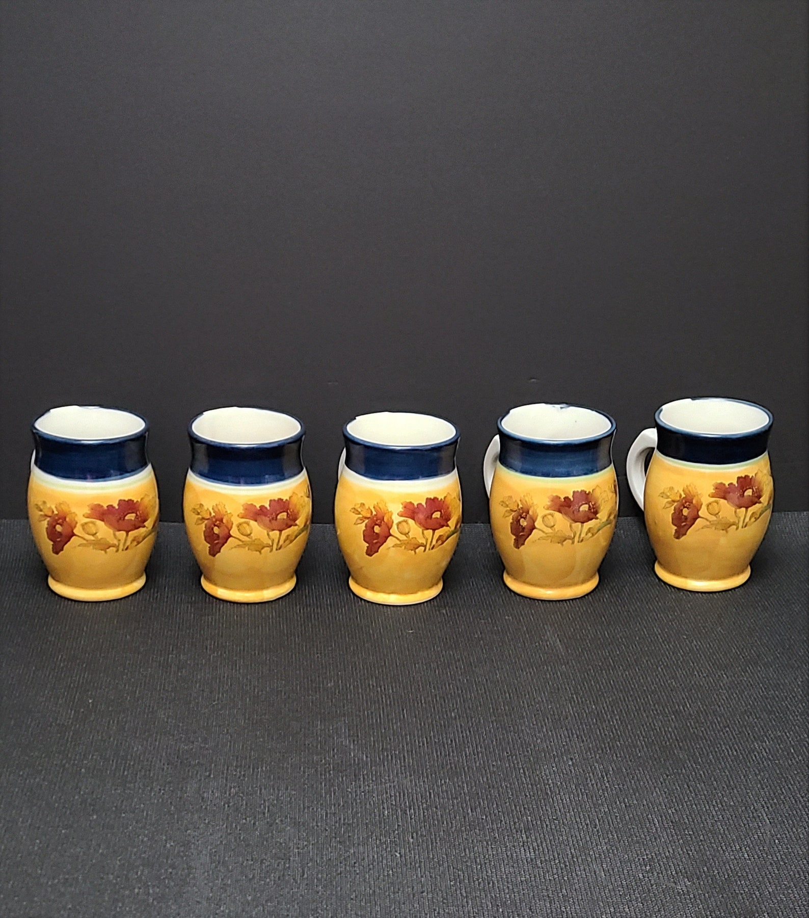 Vintage Robert Gordon Pottery Australia Set of 5 Crafted - Etsy.de