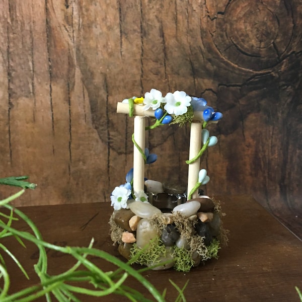 Mini Wishing Well - Etsy