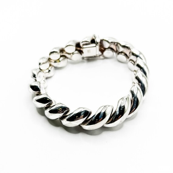 Sterling Silver Pretzel Twist Bracelet Gem