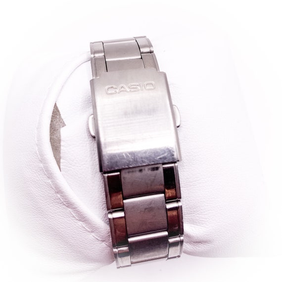 Vintage Casio Quartz Stainless Steel Watch - Gem