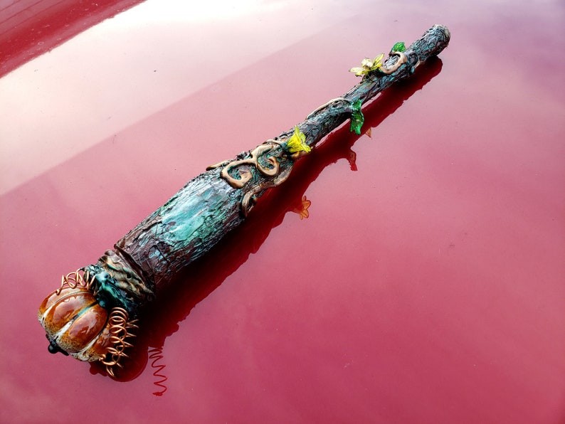 Light up LED Magic Wand With Switch - Pumpkin Style - (changeable AA ...