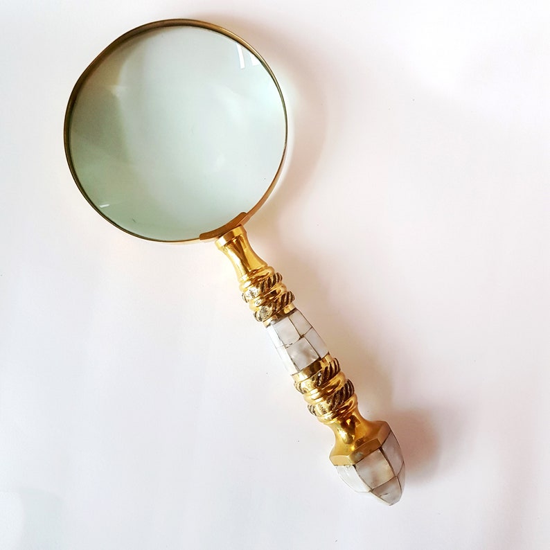 Vintage Magnifying Glass Hand Lens in Antique Brass Design. - Etsy Canada