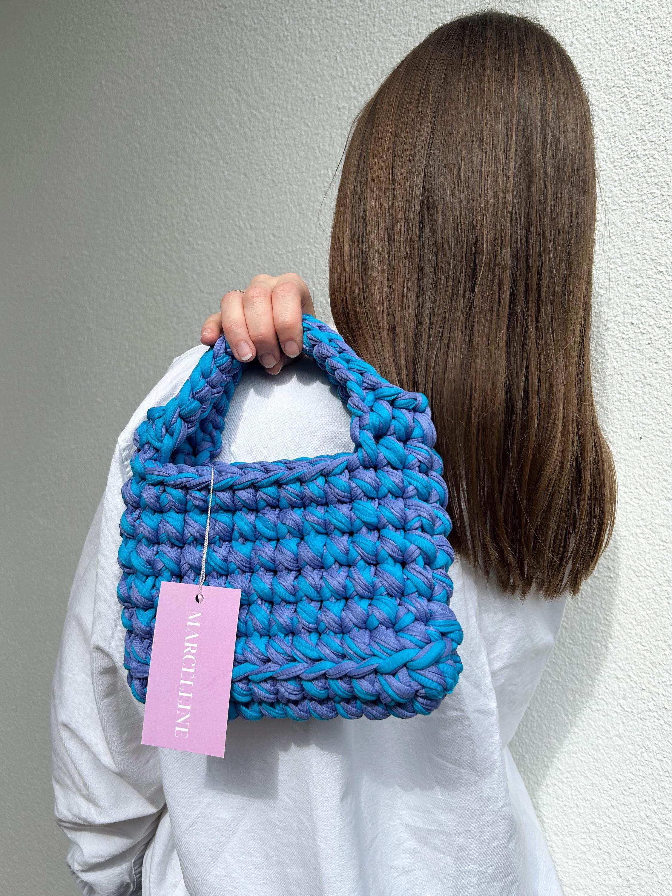 Handmade CROCHET BAG • Handbag • Kleine Handgemachte Häkeltasche Aus T ...