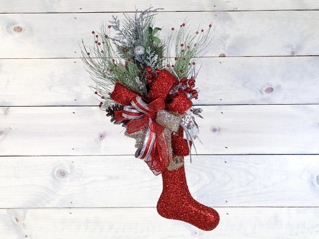 Christmas Wreath | Christmas Stocking Wreath | Holiday Wreath | D ...