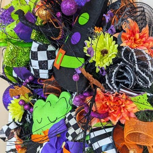 Cauldron & Witch Hat Halloween Wreath, Cute Halloween Door Decor ...
