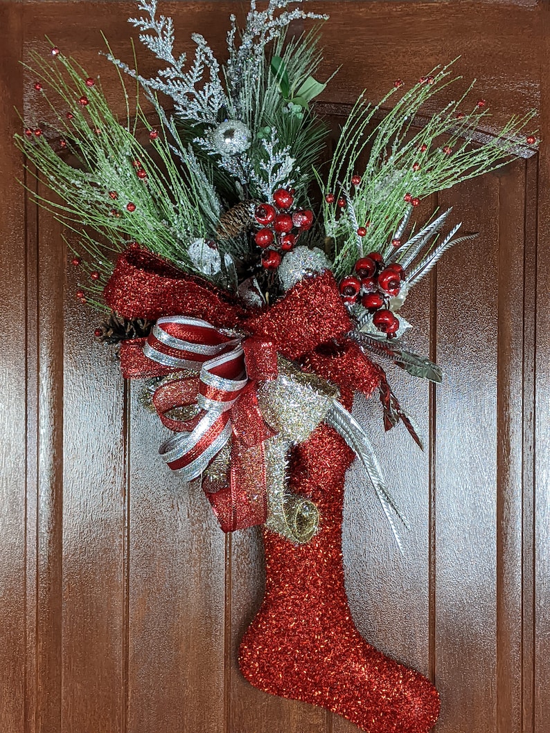 Christmas Wreath | Christmas Stocking Wreath | Holiday Wreath | D ...