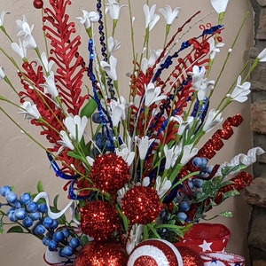 Patriotic Centerpiece Americana Arrangement Patriotic | Etsy