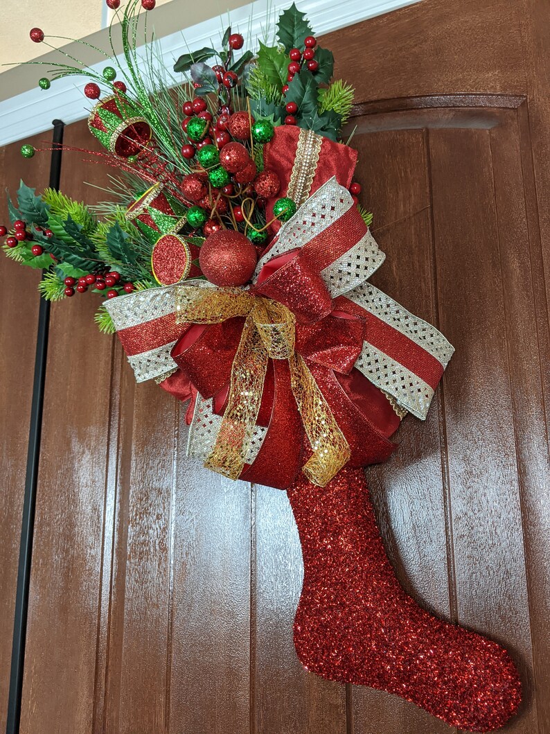 Christmas Wreath | Christmas Stocking Wreath | Holiday Wreath | D ...