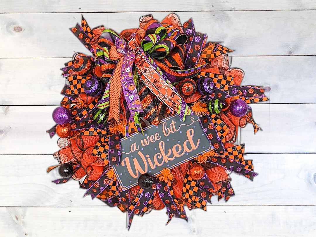 Large Halloween Wicked Wreath, Halloween Wreath, A Wee Bit Wicked ...