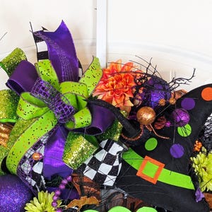 Cauldron & Witch Hat Halloween Wreath, Cute Halloween Door Decor ...