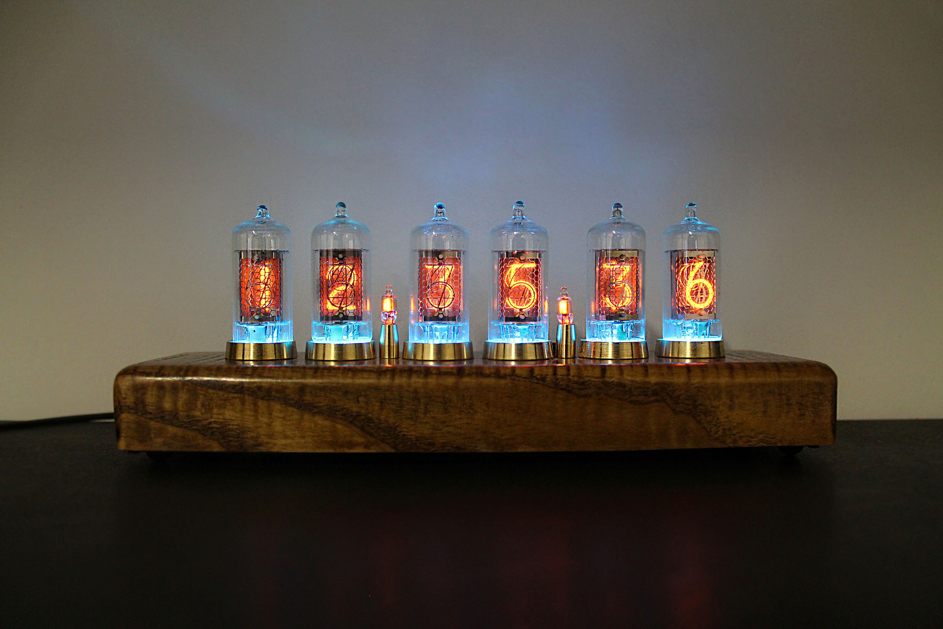 Nixie Tube Clock Z570m Z573m of the GDR Production on 6 Lamp - Etsy