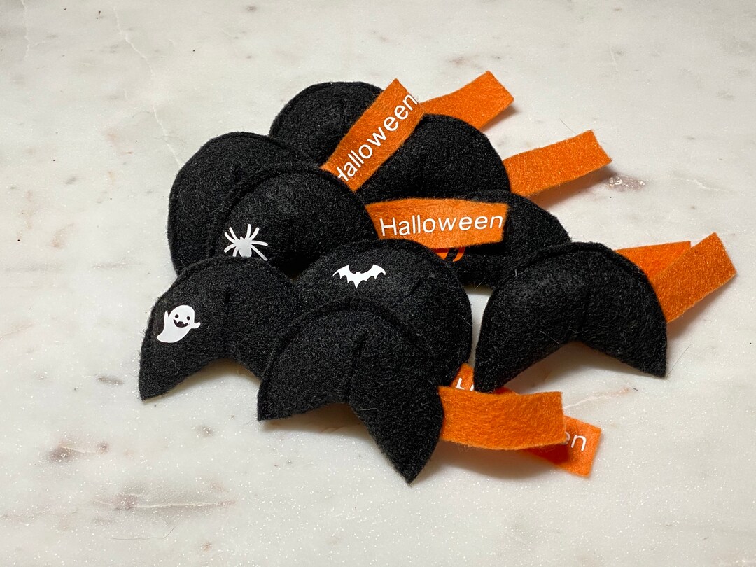 Halloween Cat Toy, Glow in the Dark Fortune Cookie, Organic Catnip - Etsy