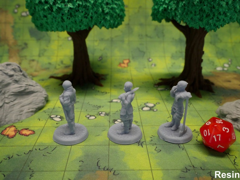 DnD Miniature Town Guards Lost Adventures Dungeons and | Etsy