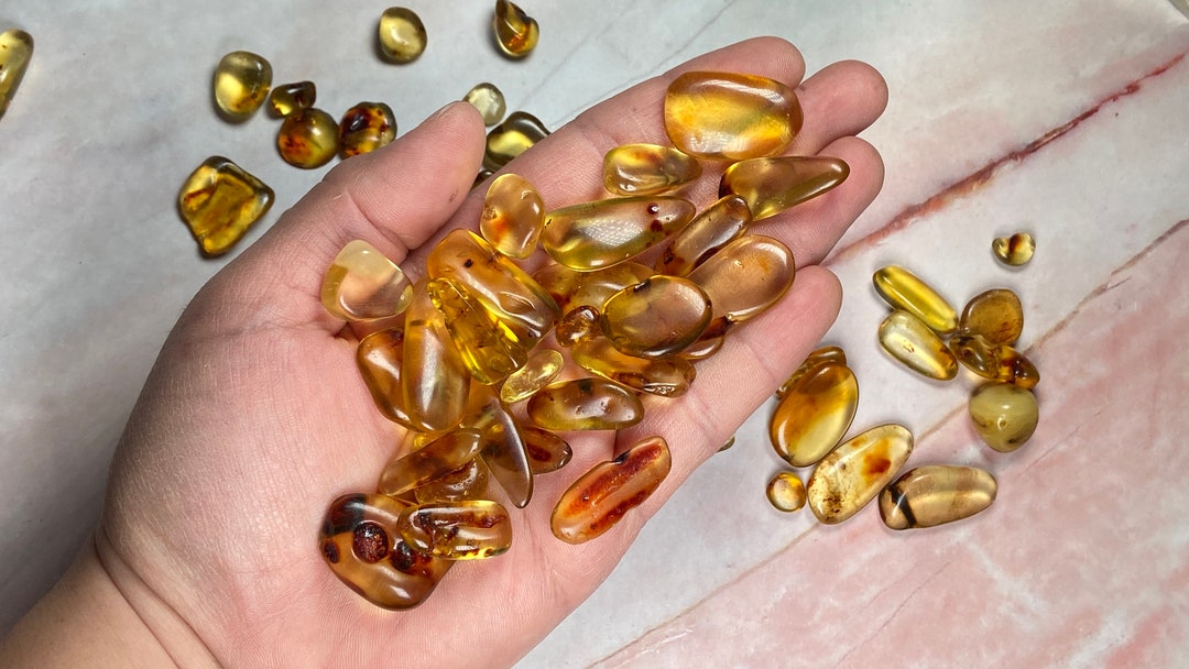 Colombian Amber Parcel of Small Pieces / 10 Grams / 50 Carats / Amber ...