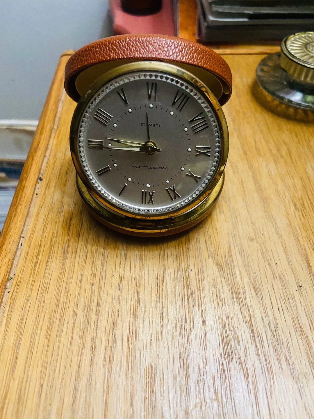 Vintage Westclox 7 Jewels Travel Alarm Clock in Brown Case Read ...