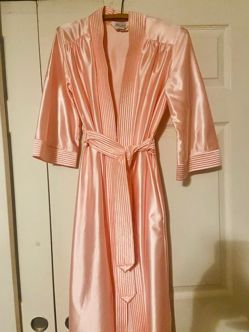 Vintage Pink Satin Robe by That Look Size S - Etsy