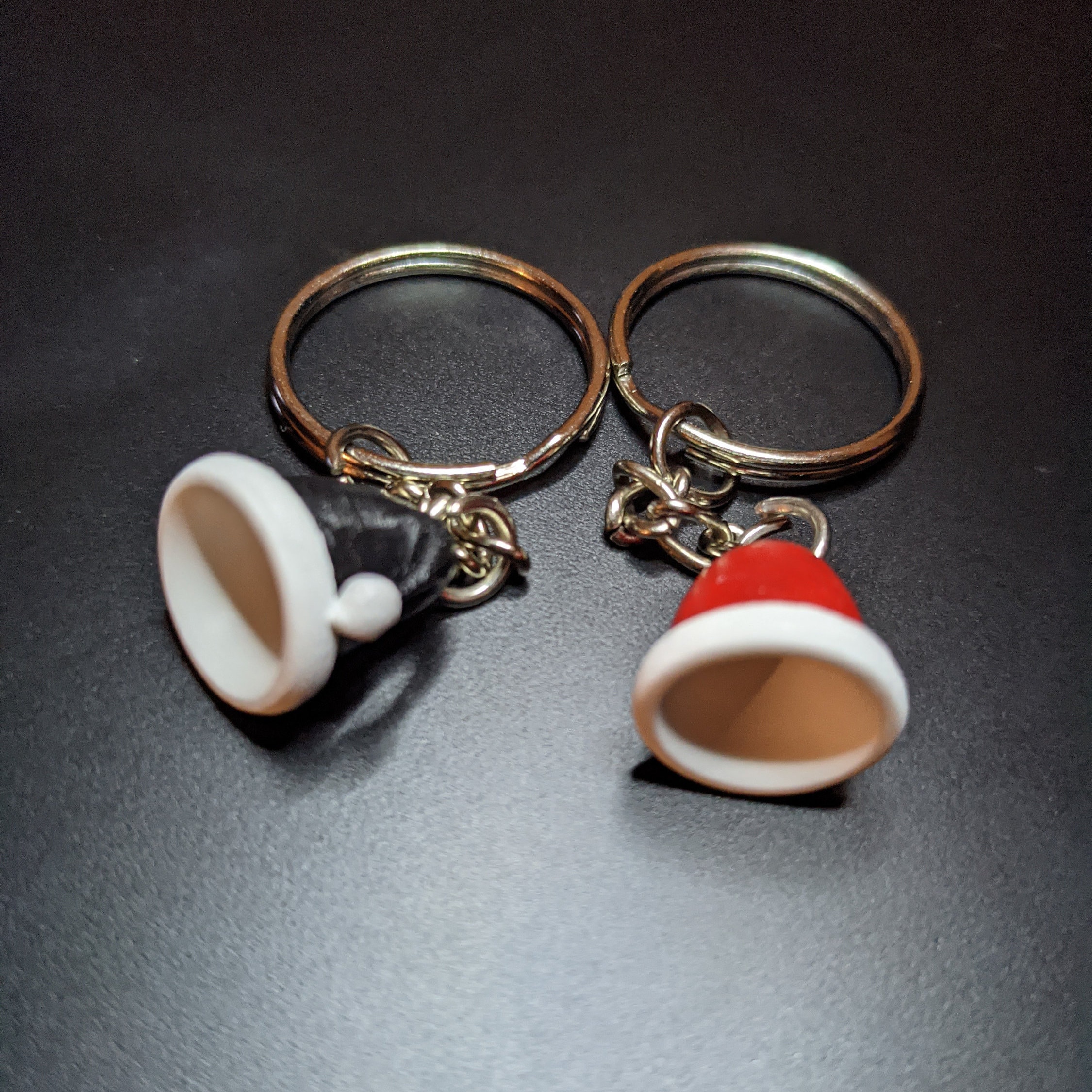 Runescape Santa Hat Keychain RS3/OSRS | Etsy