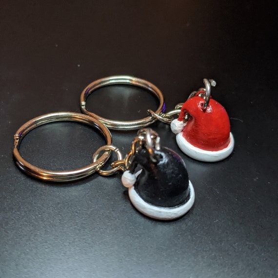 Runescape Santa Hat Keychain RS3/OSRS | Etsy