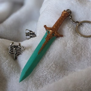 Dark Souls Inspired Moonlight Great Sword Keychain DS / DS2 / DS3 ...
