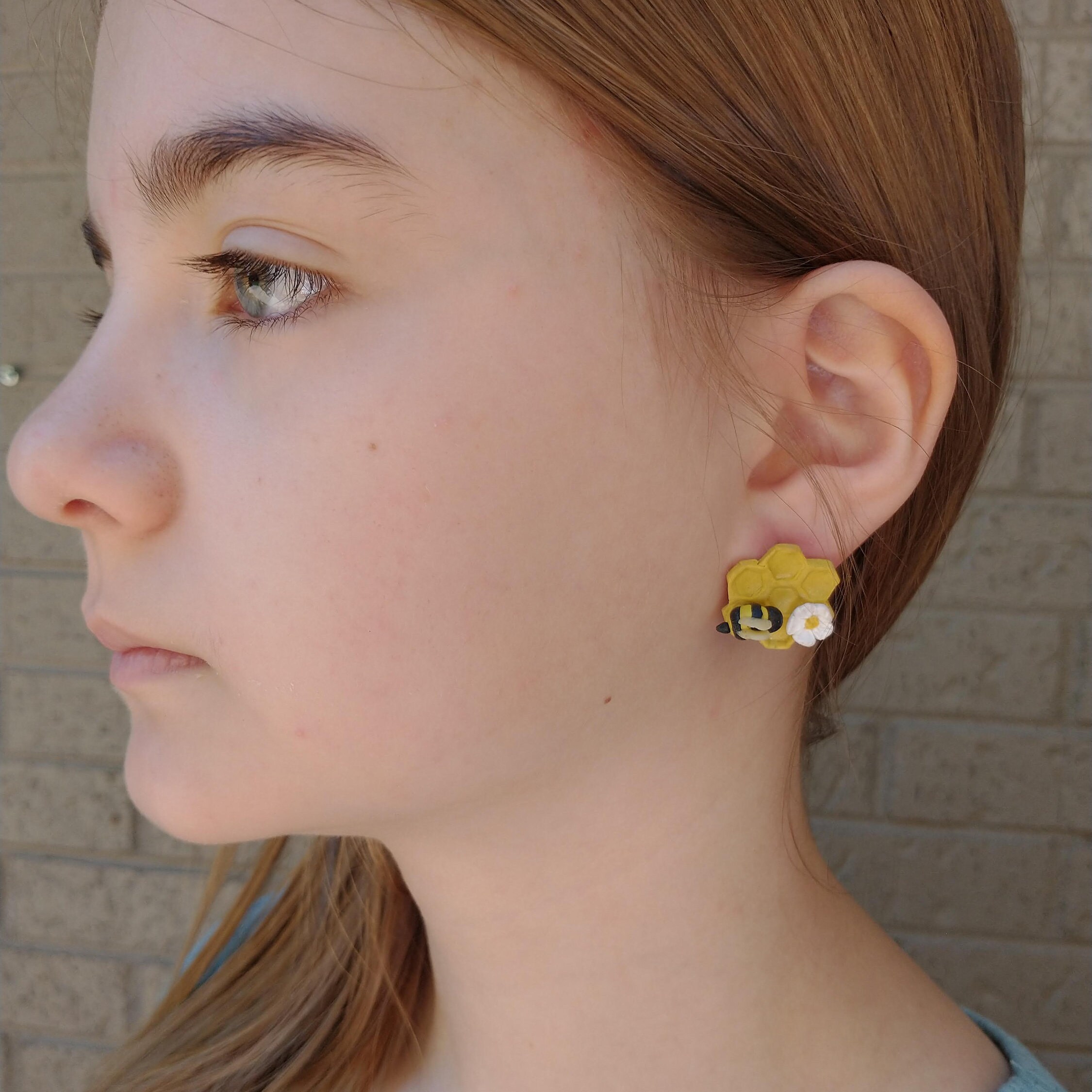 Sandra Holbert's Instagram, Twitter & Facebook on IDCrawl