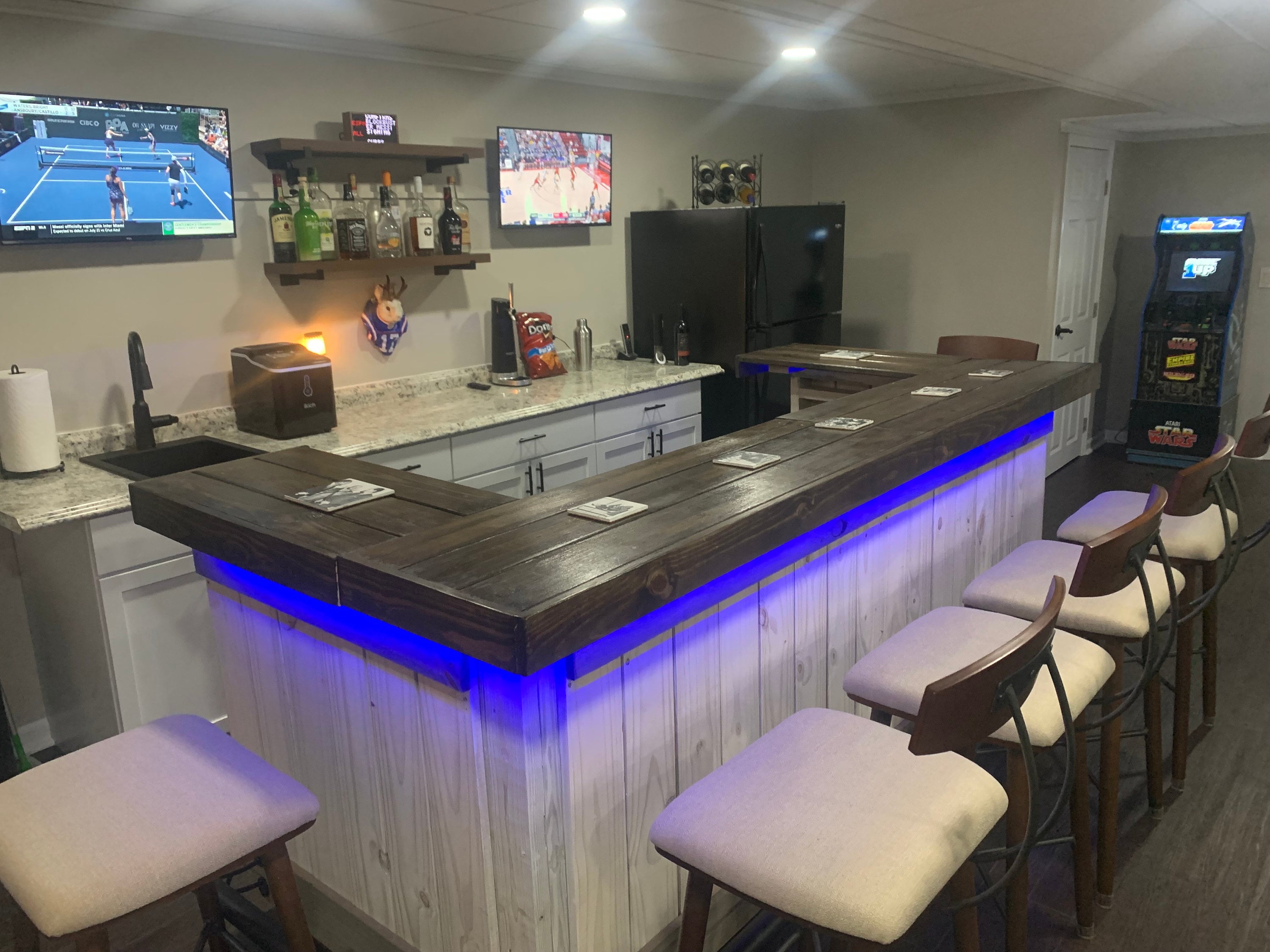 386 346 5172. Custom outdoor bars for sale Shipping nation wide