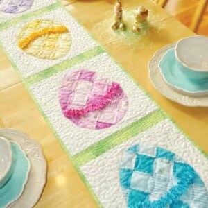 Ruched Easter Egg Table Runner Quilt Pattern - Etsy