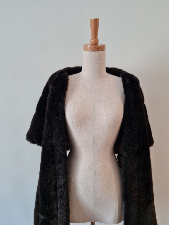 Evening faux fur wrap by Martin Moddel, Sydney, 1950… - Gem