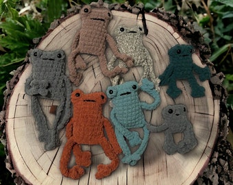 Crochet Leggy Frog Plushie, Crochet Stuffed Animal, Cute Crochet Frogs ...