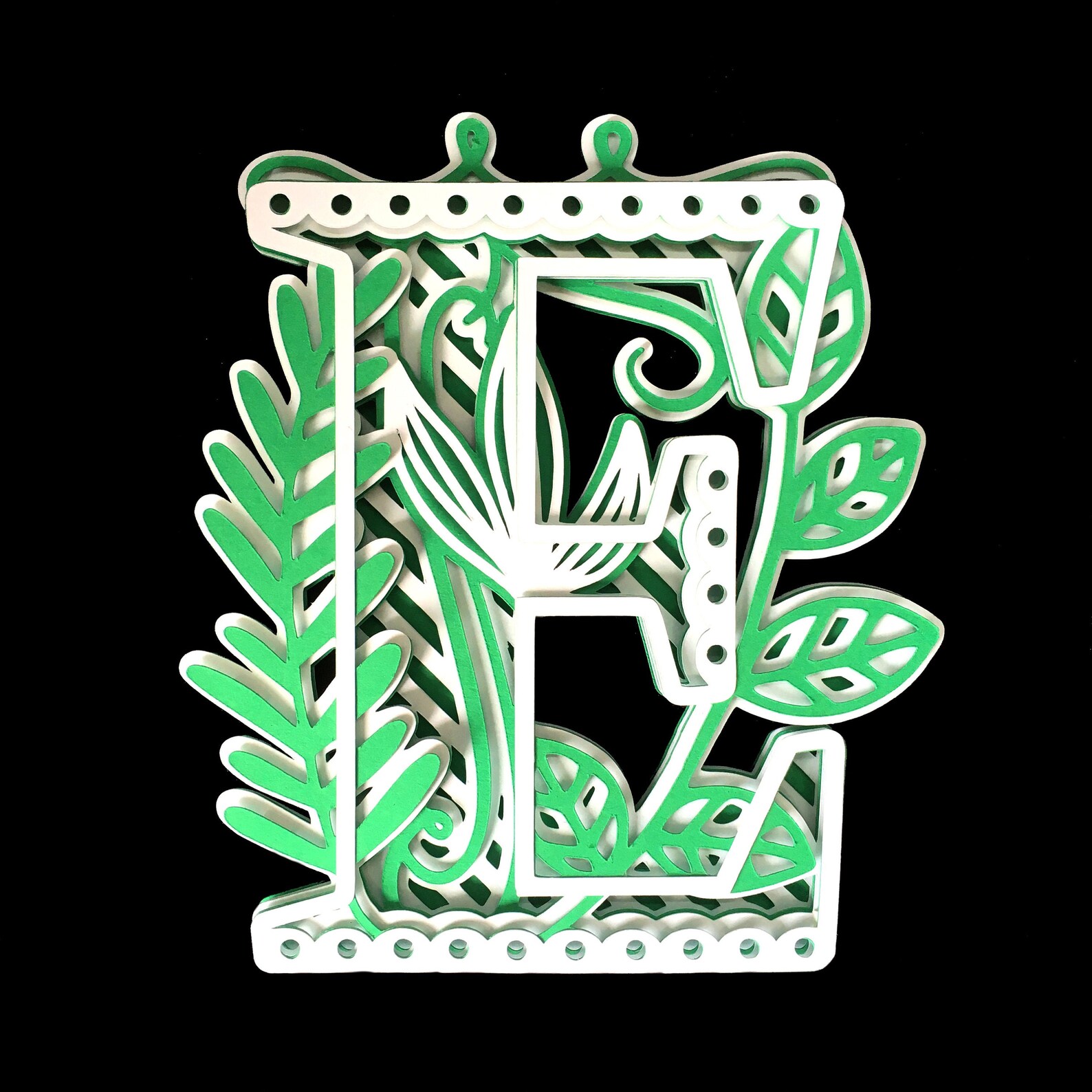 Letter E 3D Alphabet SVG for Cricut, 3D SVG E Monogram - Etsy
