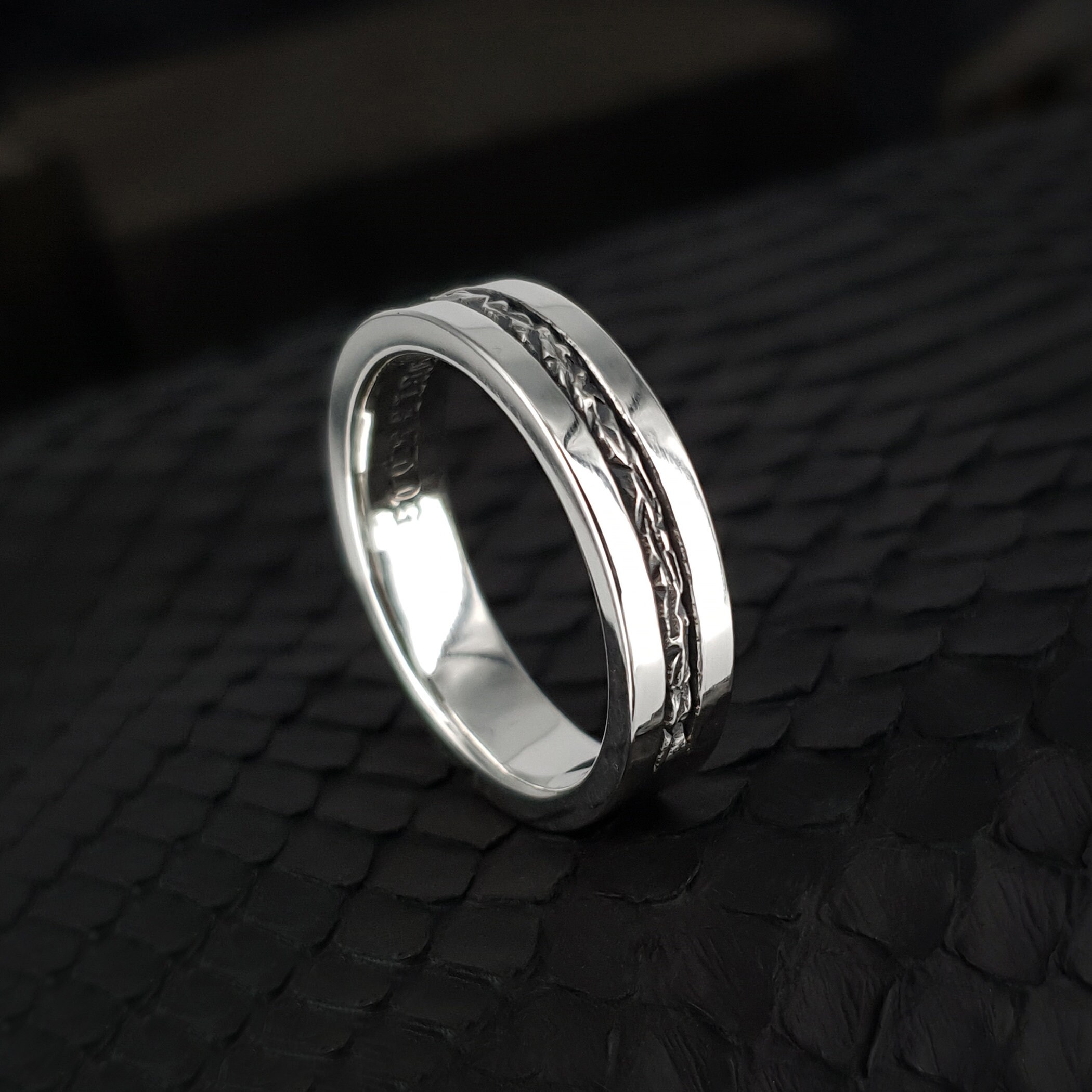 Steady-f1, Unisex, Hand Carved Couple, Wedding Band, Unique, Kpop Ring ...