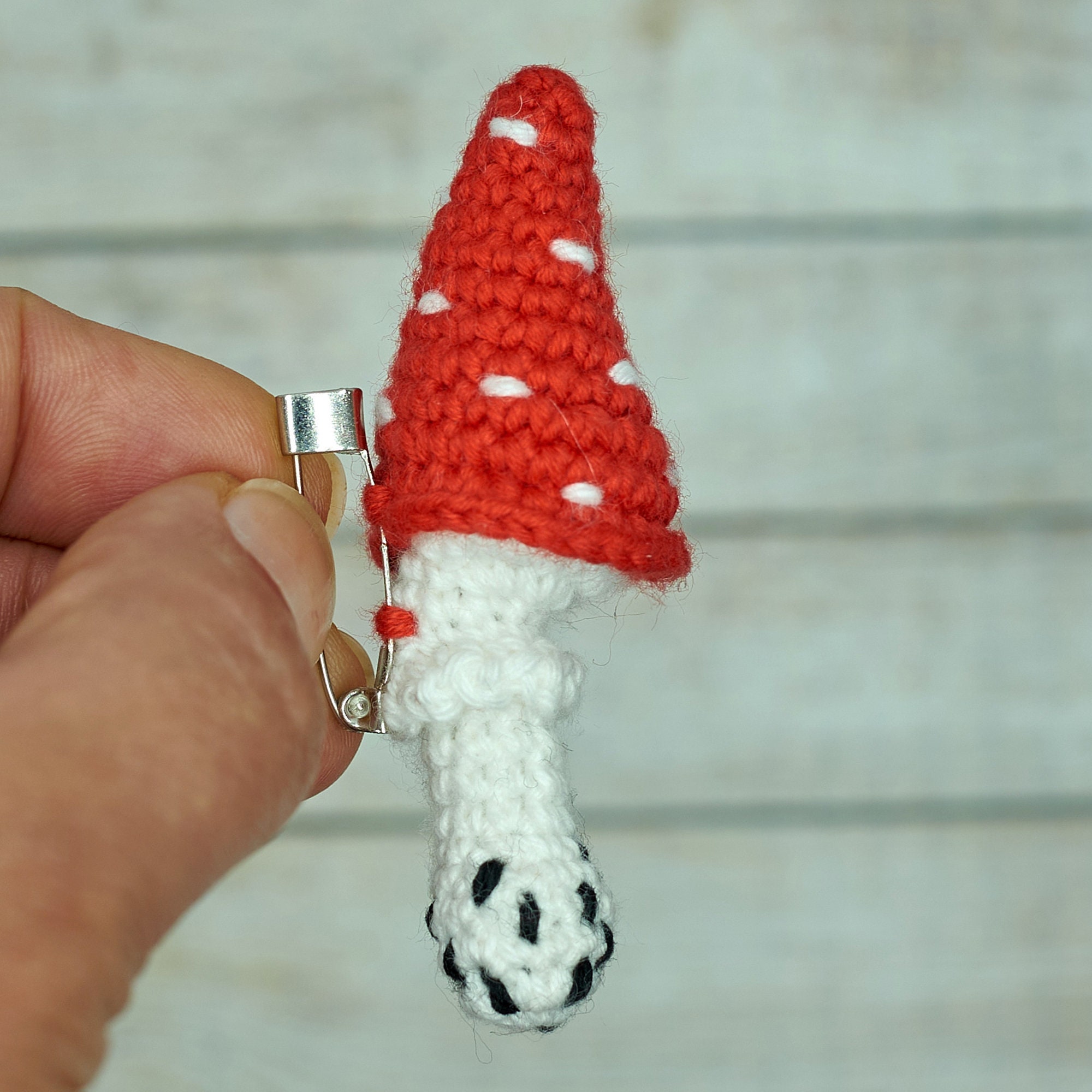 Crochet PATTERN Brooch Keychain Mushroom Amigurumi Pattern - Etsy