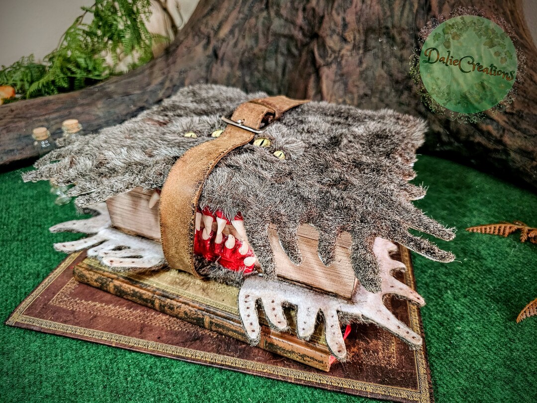 Monster Book Harry Potter Monster Harry Potter Book Fantastic Beast ...