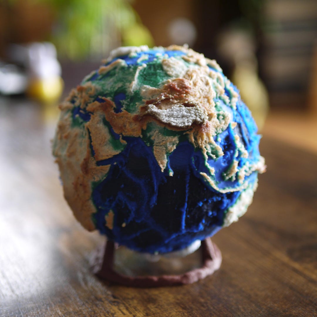 Realistic Detail 3D Globe With Natural Texture - Decor & Educational ...