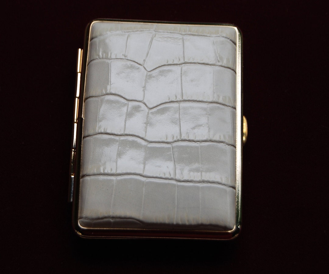 Embossed Eggshell Patent Leather Croc Case - Etsy