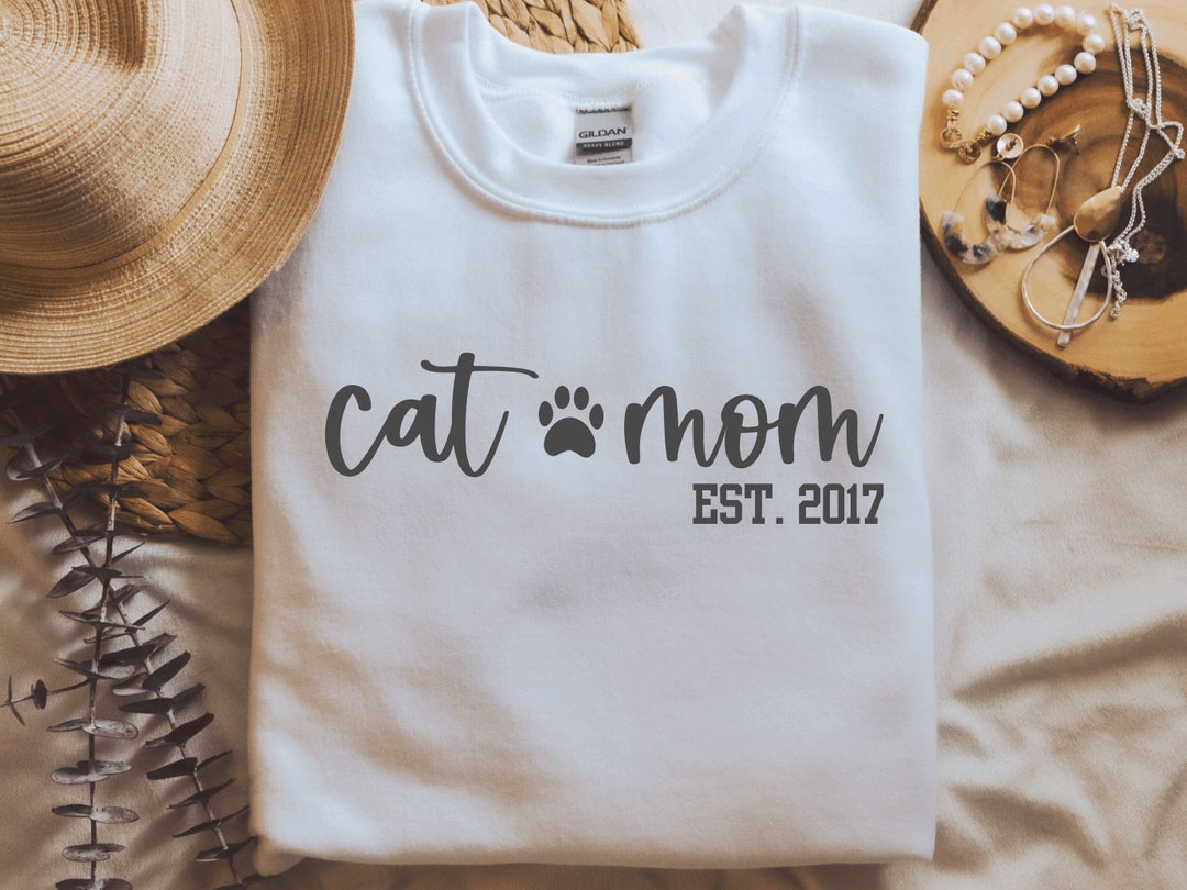 Cat Mom Sweatshirt, Personalized Cat Mom Crewneck, Cat Mom Est. With ...