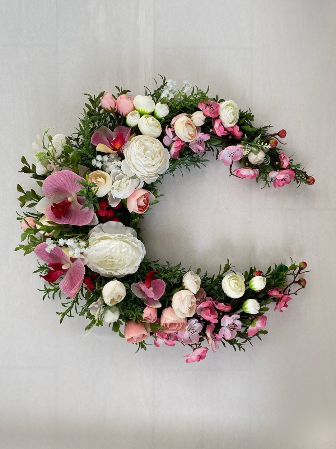 Elegant Botanical Crescent Moon Flower Arrangement Moon Wreath - Etsy