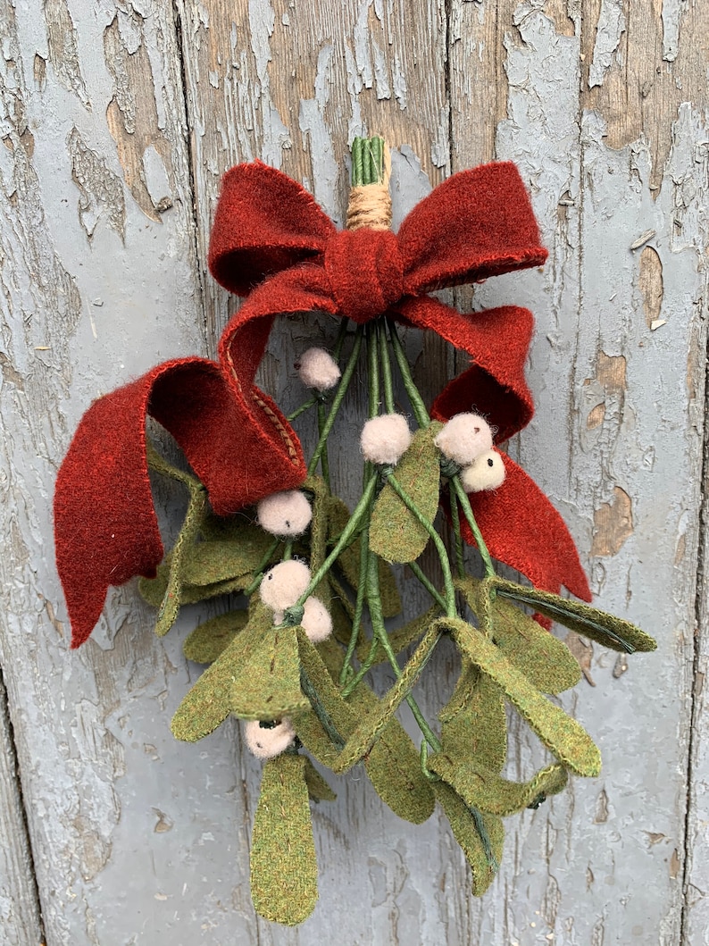 Plant a Kiss PDF Pattern - Etsy