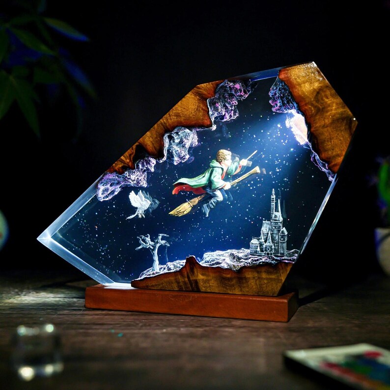Harry Potter Hedwig Resin Lamp LED Night Light Hogwarts Castle Flying ...