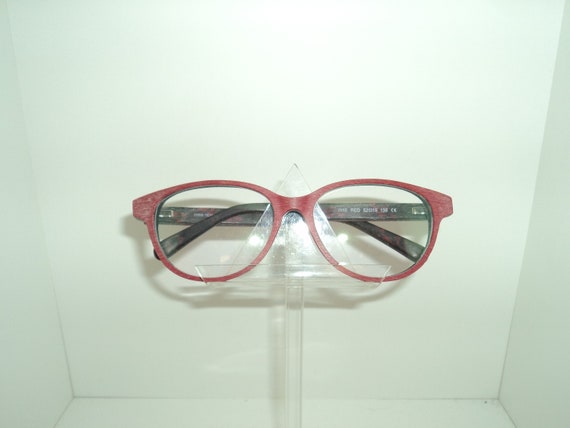Studio FB eye-wear, red color face with dark inside … - Gem
