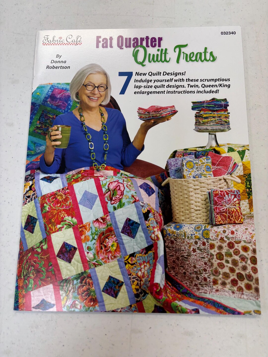 FC032340 Fat Quarter Quilt Treats Book by Fabric Cafe - Etsy