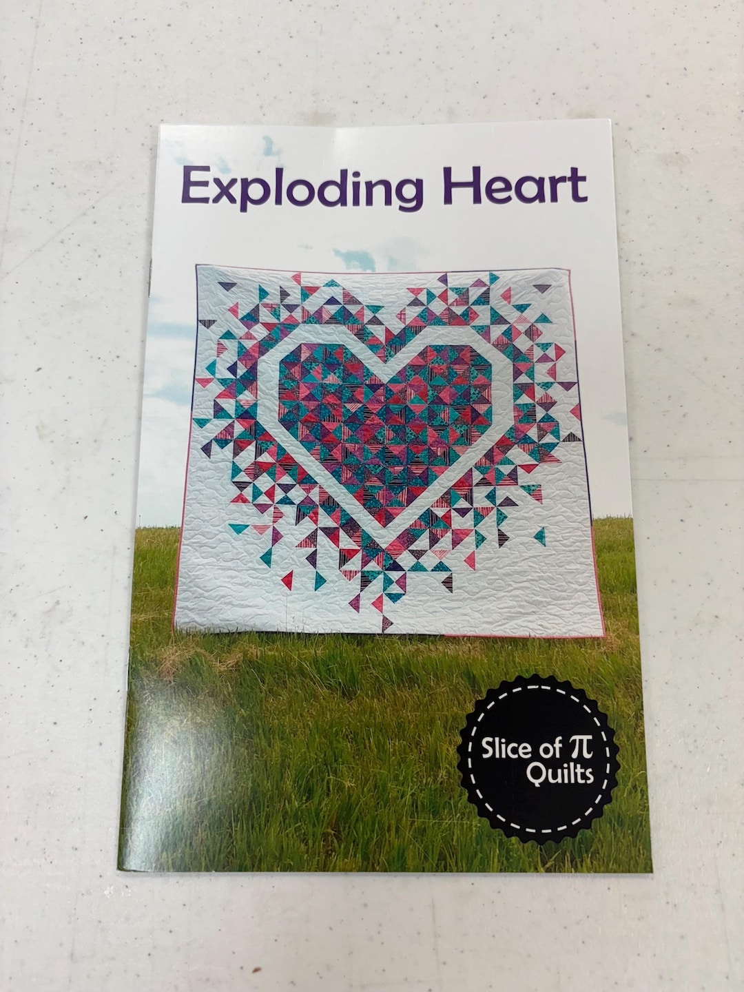 SPQ332 Exploding Heart Pattern by Slice of Pie Quilts - Etsy