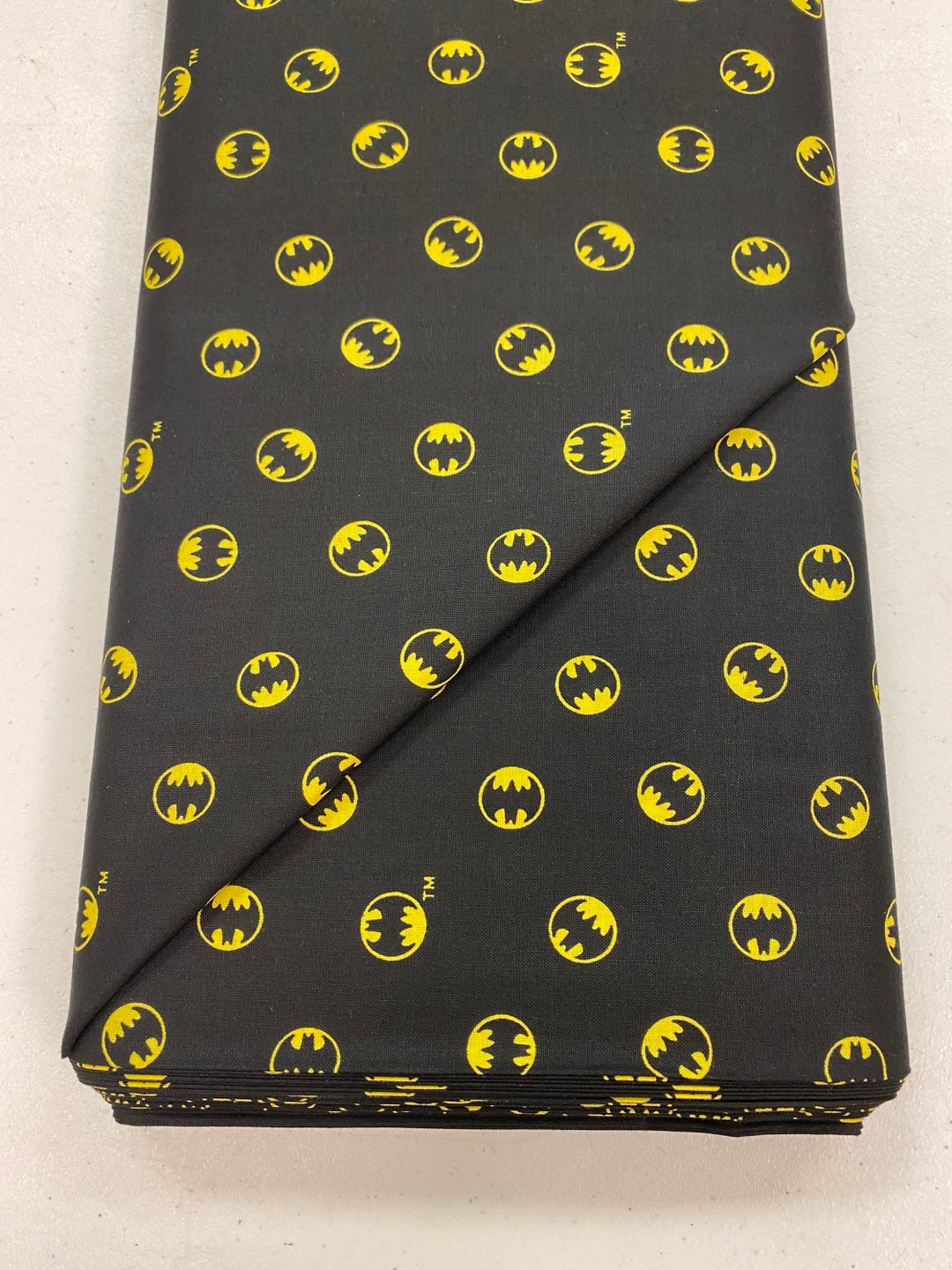 1/2 Yard Increments of Batman Fabric by Camelot Fabrics - Etsy