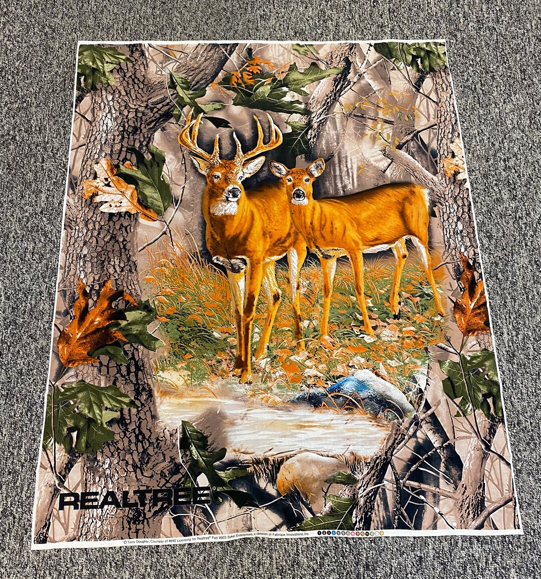 10452 Forest Realtree Deer Panel - Etsy